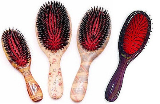 Tip dan Penggunaan sikat rambut yang betul